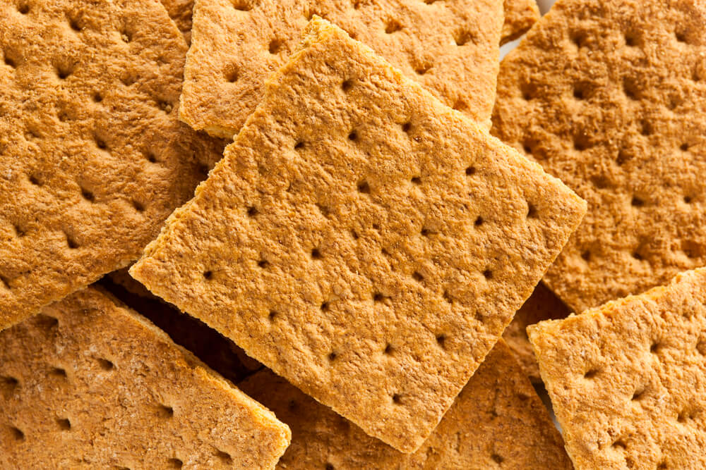 13 Graham Crackers Substitutes (#4 Is Our Favorite)